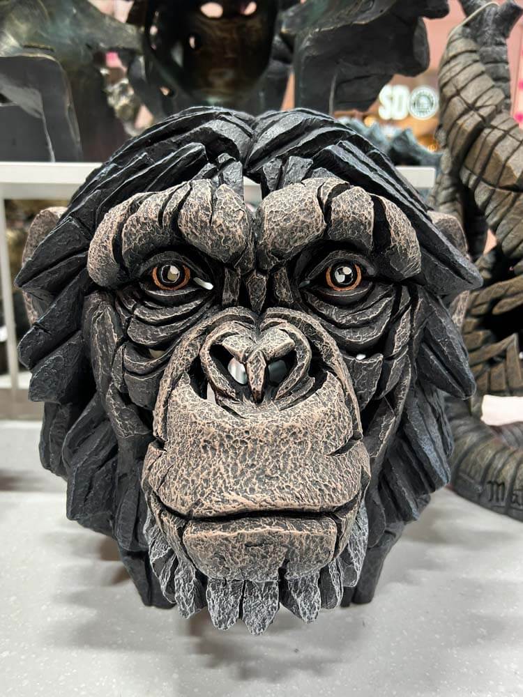 Chimpanzee Statue, Outdoor Monkey Figurine, Edge Sculpture, 30cm ...