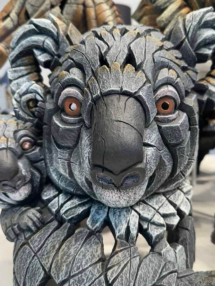 Koala & Joey Bust (Grey) Edge Sculpture, 40cm – Dutch Hospital Luxury ...
